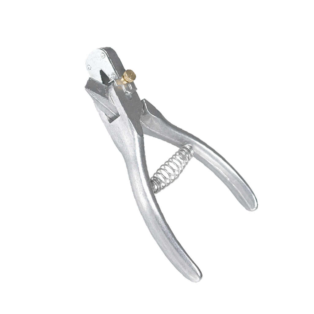 Stone Medium Notcher - V Die – CCK Outfitters